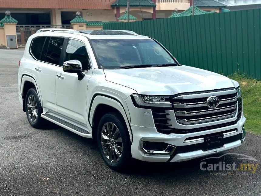 Recon 2023 LC300 FULL SPEC Toyota Land Cruiser Landcruiser 3.5 3.5P ZX Modellista SUV Black ...