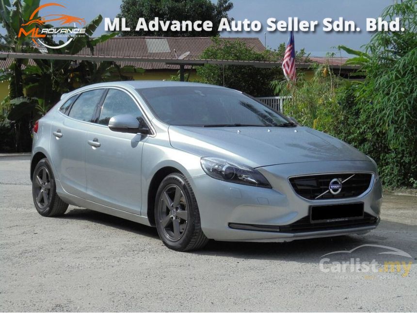 Used 2013 Volvo V40 1.6 T4 Hatchback Mk1 PushStart BLIS SIPS TipTOP LikeNEW - Carlist.my