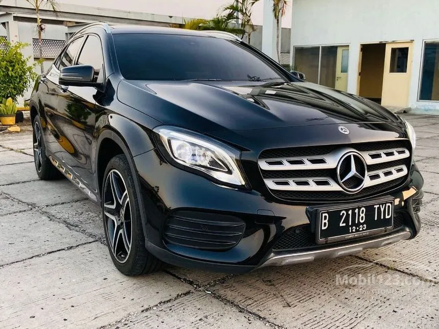 Jual Mobil Mercedes-Benz GLA200 2018 AMG 1.6 di DKI Jakarta Automatic ...