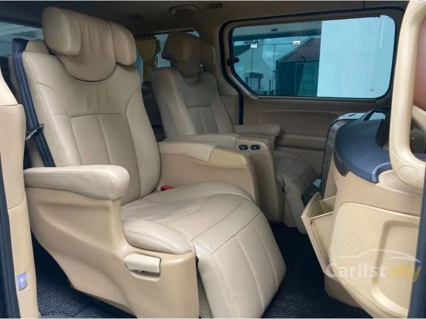 Used Hyundai Grand Starex 2.5 GLS Premium Royale Lounge VIP Pilot Seat ...