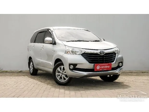 Jual Toyota MPV Bekas di Pekayon Harga Kredit Murah | Mobil123