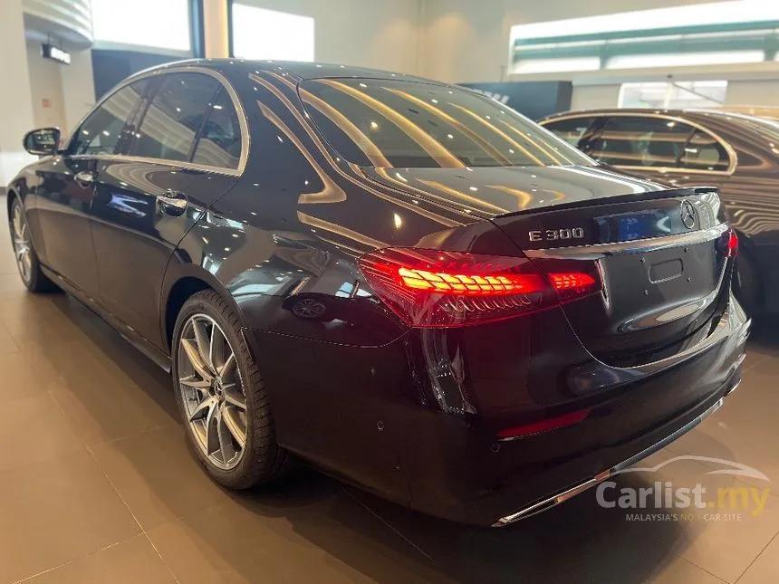 New CASH REBATE 40k BRAND NEW 2023 Mercedes-Benz E300 2.0 AMG Line Sedan - Carlist.my