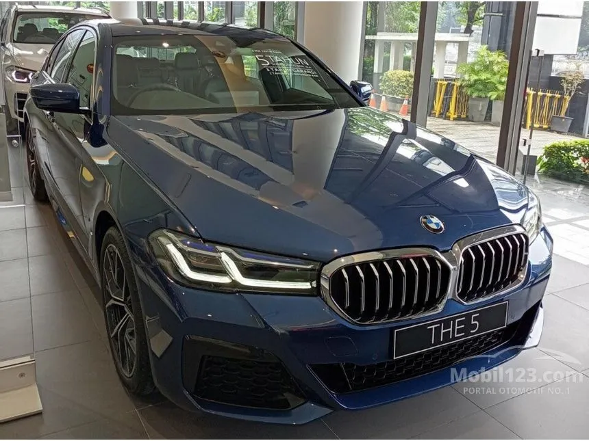 Jual Mobil BMW 520i 2022 M Sport 2.0 di DKI Jakarta Automatic Sedan ...
