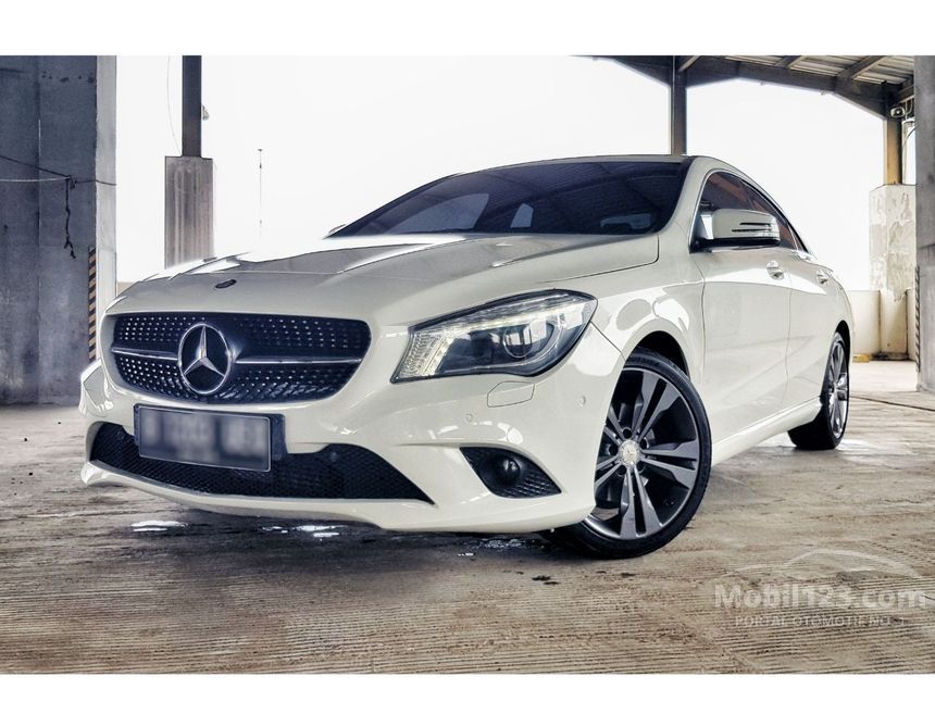 Jual Mobil Mercedes-Benz CLA200 2015 Urban 1.6 di DKI Jakarta Automatic ...