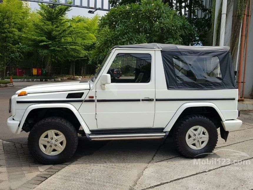 Jual Mobil Mercedes-Benz G300 1996 W463 3.0 3.0 di DKI Jakarta ...