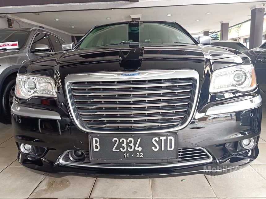 Jual Mobil Chrysler 300C 2013 300C 3.6 di DKI Jakarta Automatic Sedan ...