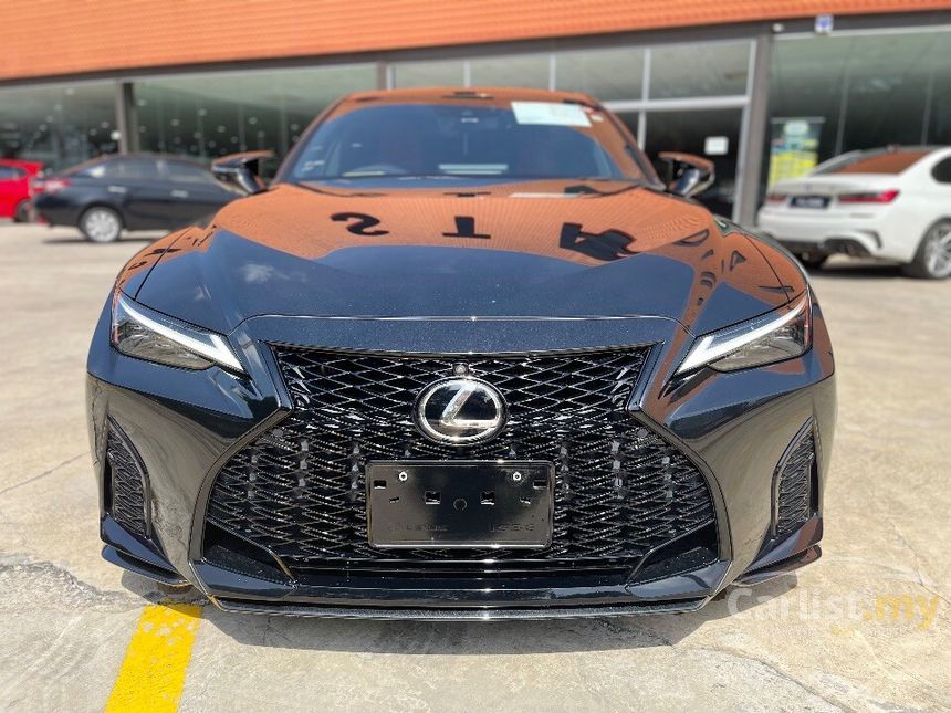 Recon 2021 Lexus IS 300 2.0 F Sport Sedan - Carlist.my
