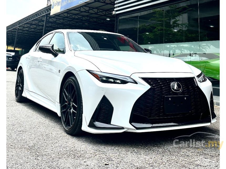 Recon 2022 Lexus IS300 2.0 F-Sport Sunroof,BSM,LKA,Pre-Crash Safety,3 ...