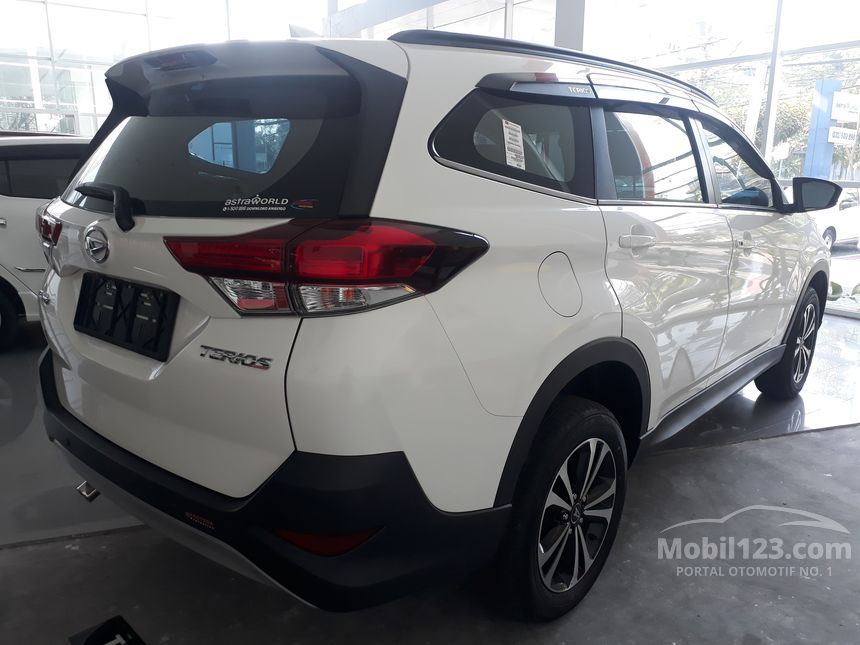 Jual Mobil Daihatsu Terios 2018 R Deluxe 1.5 di Jawa Timur Manual SUV ...