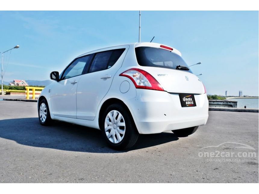 Suzuki Swift 2015 GL 1.2 in ภาคตะวันออก Automatic Hatchback สีขาว for ...