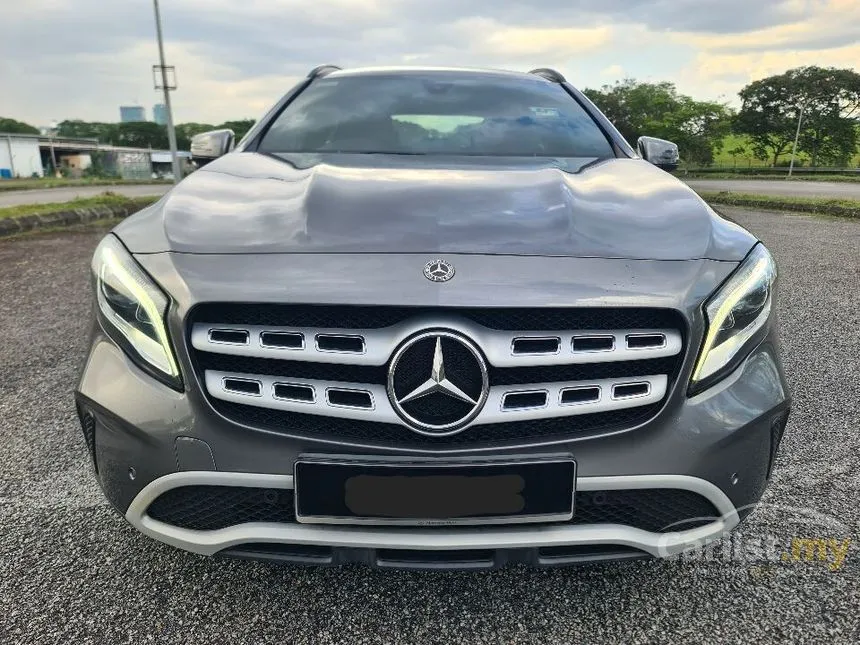 Used Mil-3k 2020 Mercedes-Benz GLA200 1.6 Night Edition FACELIFT - Carlist.my