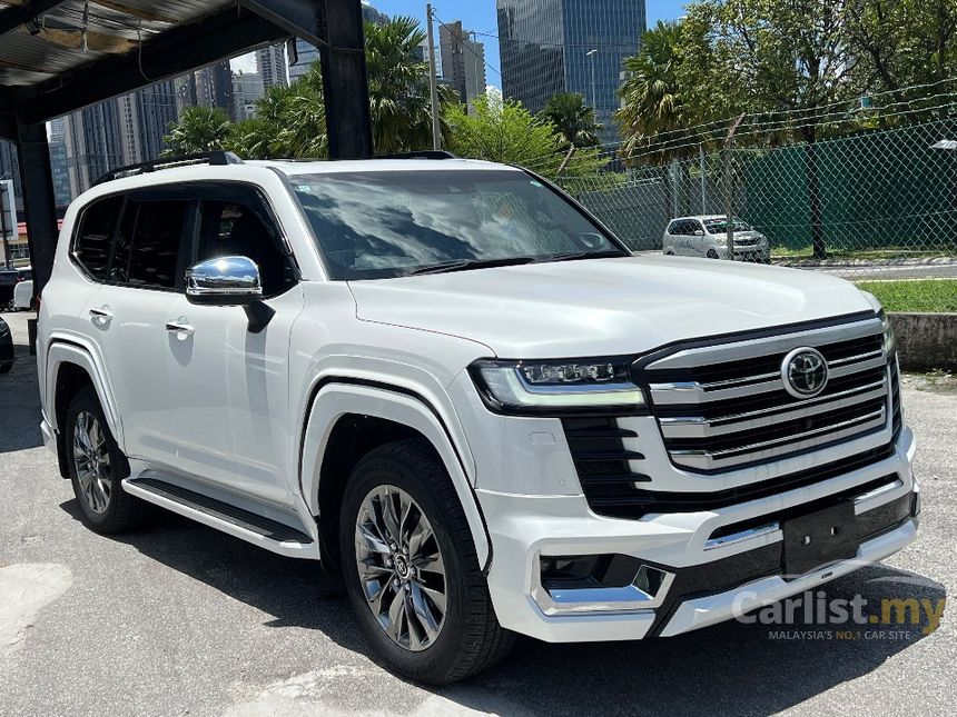 Recon (Black Leather)2022 Toyota Land Cruiser 3.4 J300 ZX Modellista ...