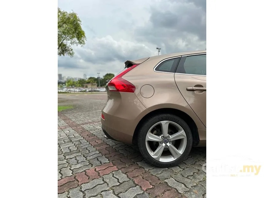 Used -Super Car King- Volvo V40 2.0 T5 Hatchback/Rare in market/Vvip ...