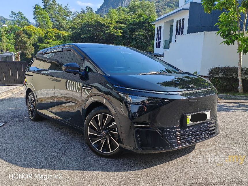 Used 2025 XPeng X9 Long Range Pro MPV - Carlist.my