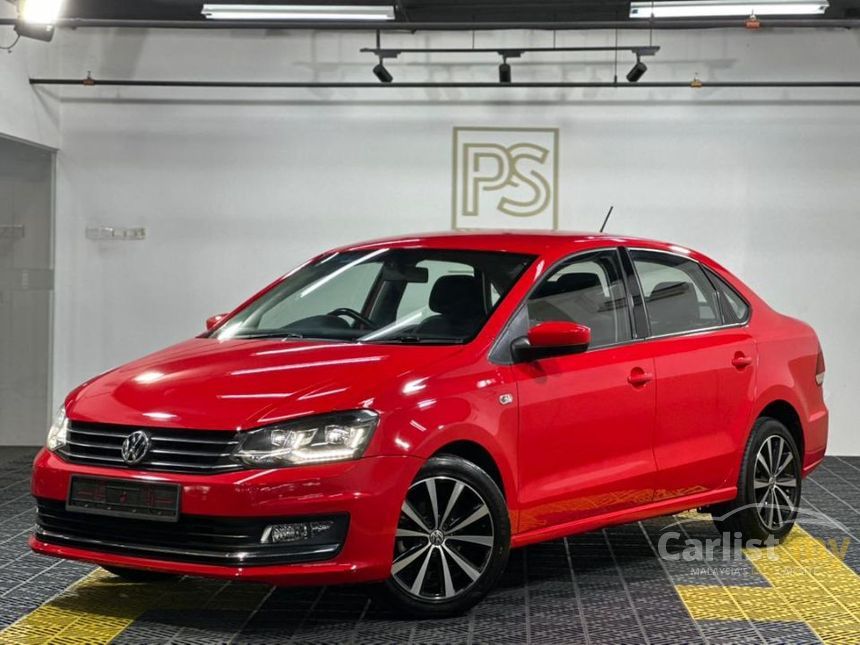 Used 2018 Volkswagen Vento 1.2 TSI Highline Sedan // WITH SERVICE ...