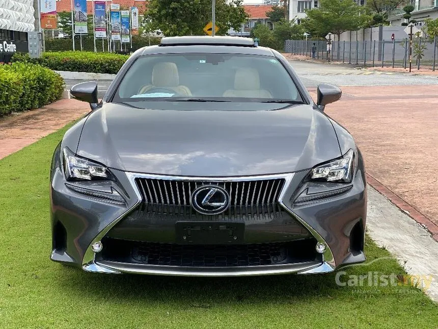 Recon 2017 Lexus RC200t 2.0 COUPE SUNROOF TURBO LOW MIL - Carlist.my