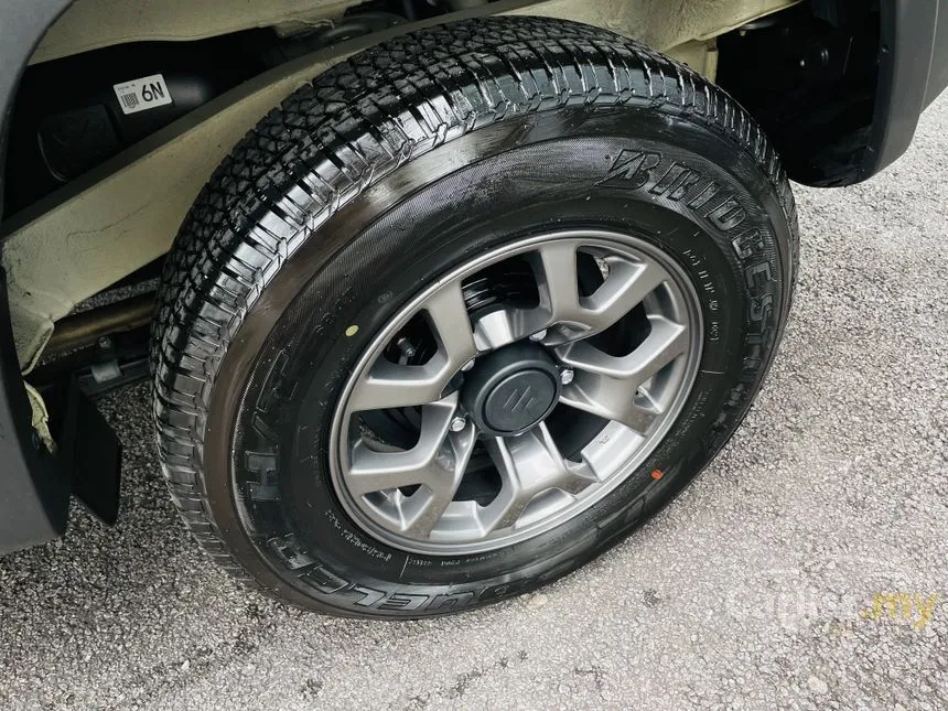 Recon 2021 Suzuki Jimny Sierra 1.5 Wald Black Bison SUV - Carlist.my