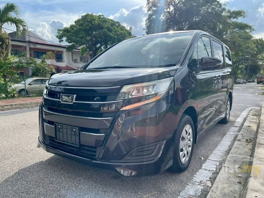 Recon 2021 Toyota Noah 2.0 MPV X SPEC LOW MILEAGE MERDEKA OFFER - Carlist.my