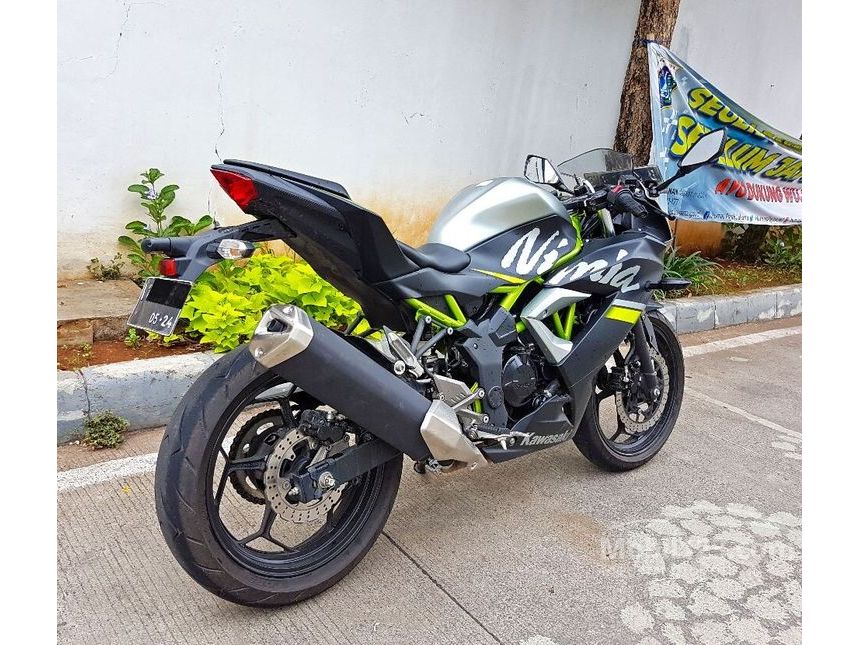 Jual Motor Kawasaki Ninja 2019 0.3 di DKI Jakarta Manual Others Hitam ...