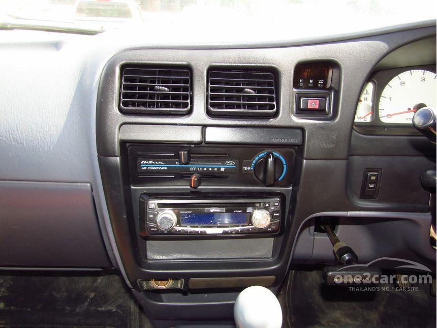 Toyota Hilux Tiger 2000 SR5 3.0 in ภาคใต้ Manual Pickup สีน้ำตาล for ...
