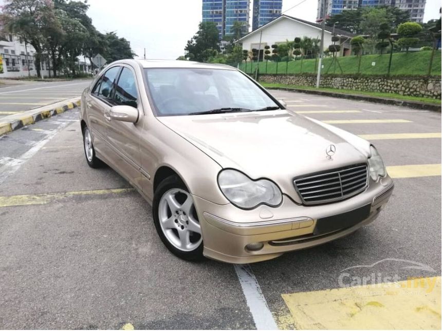 Mercedes-Benz C200K 2001 2.0 in Johor Automatic Sedan Gold for RM ...