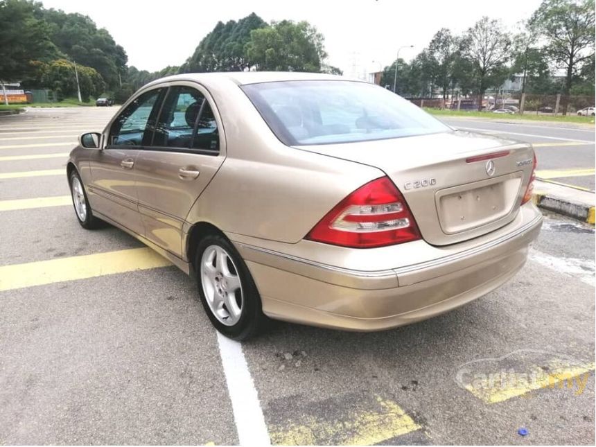 Mercedes-Benz C200K 2001 2.0 in Johor Automatic Sedan Gold for RM ...