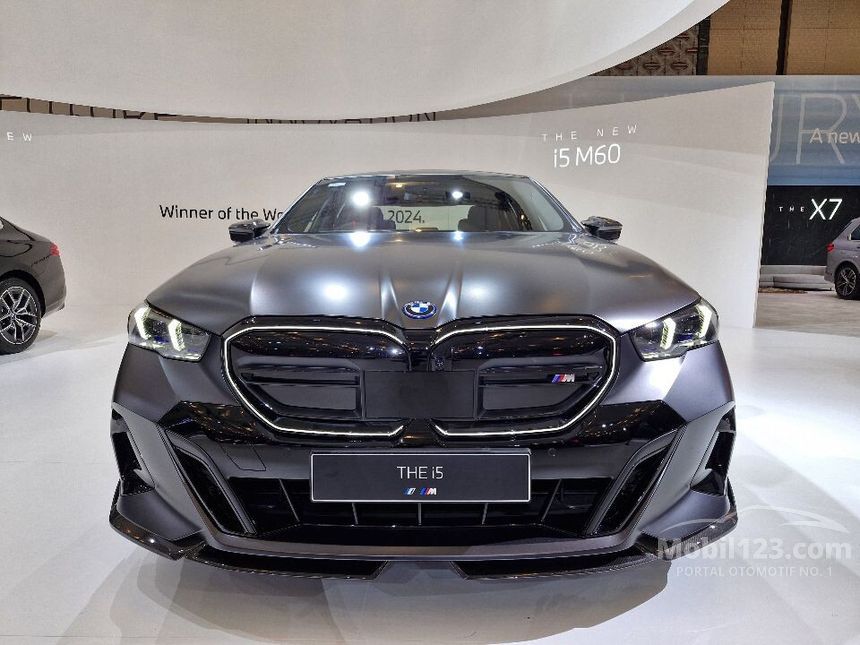 Jual Mobil BMW i5 2024 eDrive40 M Sport di DKI Jakarta Automatic Sedan ...