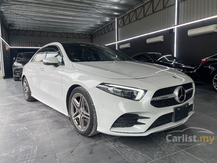 Recon 2020 Mercedes-Benz A250 2.0 AMG SEDAN ** NEW ARRIVAL ** - Carlist.my