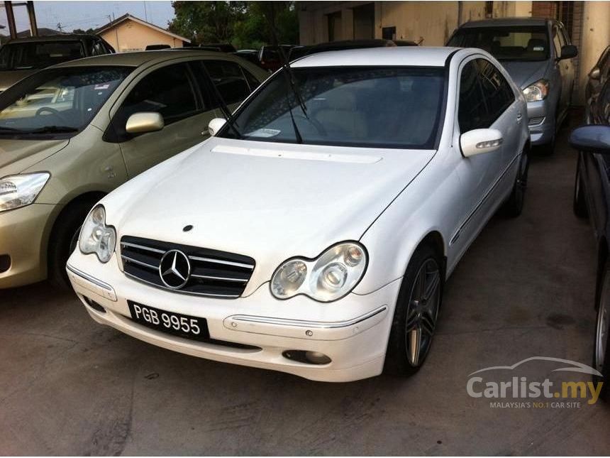Mercedes-Benz C180 2002 Elegance 2.0 in Johor Automatic Sedan White for ...