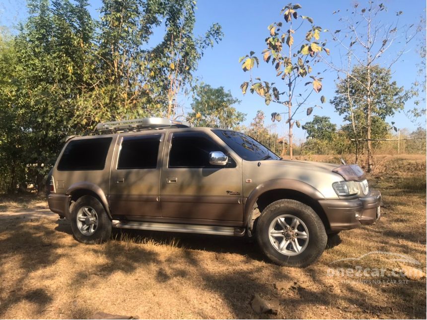 2002 Isuzu Grand Adventure 3.0 (ปี 96-02) 4WD 4X4 Wagon MT มือสอง One2car