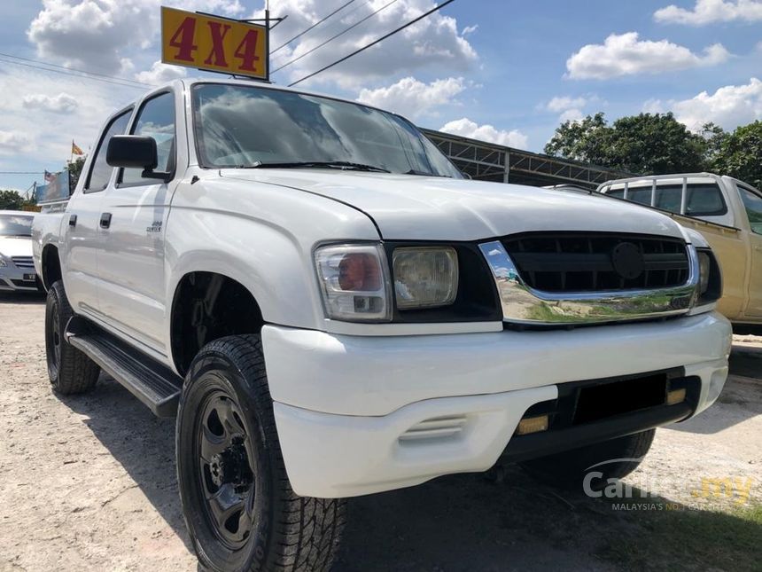 Used 2004 Toyota Hilux DUAL CAB 2.8(M)TURBO 4X4 Pickup Truck - Carlist.my