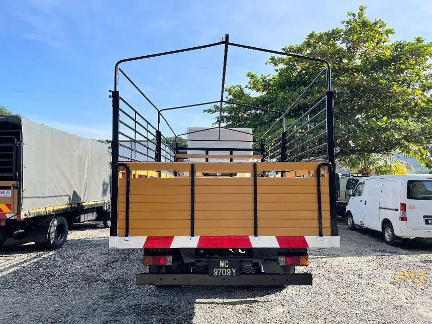 Used 2016 Hino XZU720R 3 Ton 17 Feet Wooden Cargo Steel Railing Canvas ...
