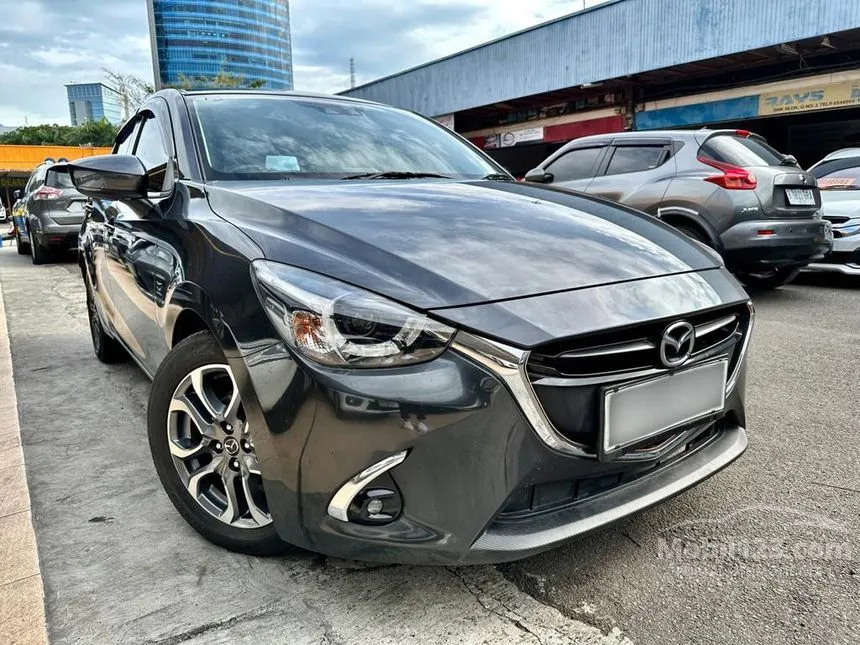 Jual Mobil Mazda 2 2017 GT 1.5 di DKI Jakarta Automatic Hatchback Abu ...