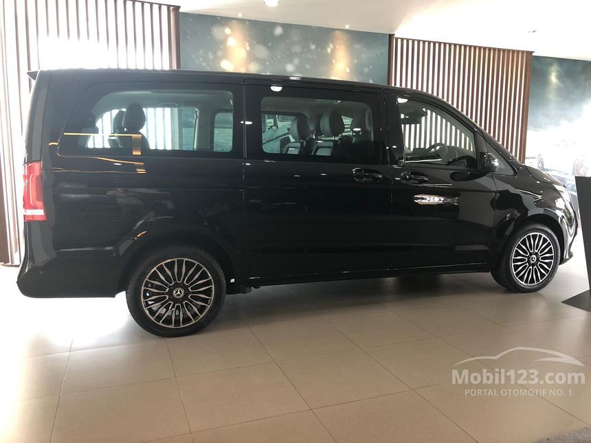 Jual Mobil Mercedes-Benz V260 2018 Avantgarde 2.0 di DKI Jakarta ...