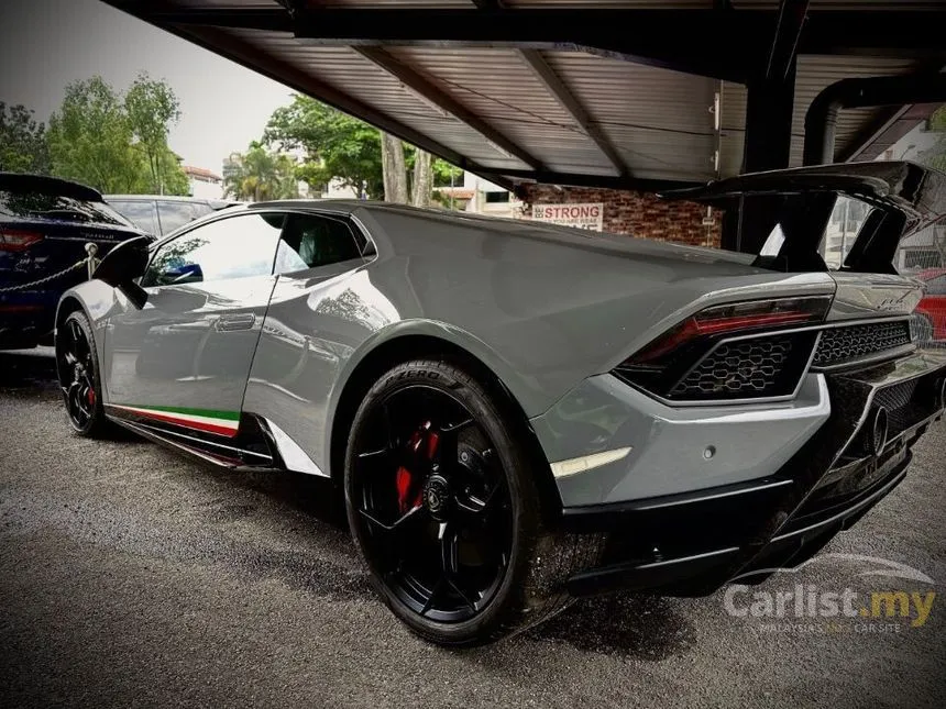 Recon 2018 Lamborghini Huracan 5.2 Performante Coupe - Carlist.my