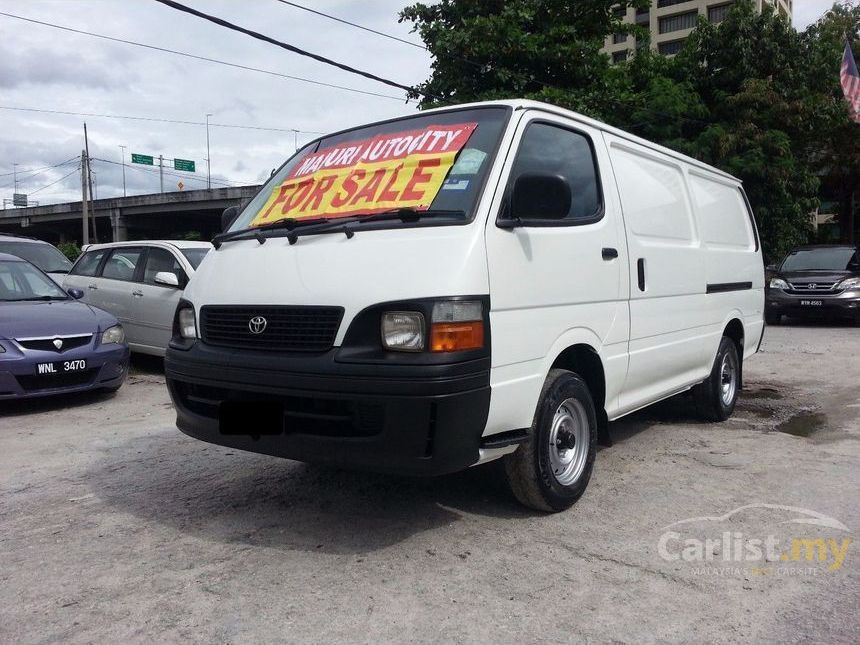 Toyota Hiace 2005 Panel 3.0 在（state） Manual手动挡 Van White 于（价格 ...