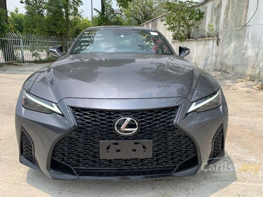 Recon 2021 Lexus IS300 2.0 F Sport FACELIFT - Carlist.my