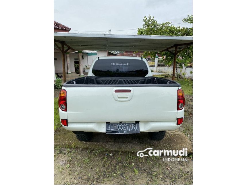 Jual Mobil Mitsubishi Strada 2013 2.5 di Indonesia (Lainnya) Manual ...