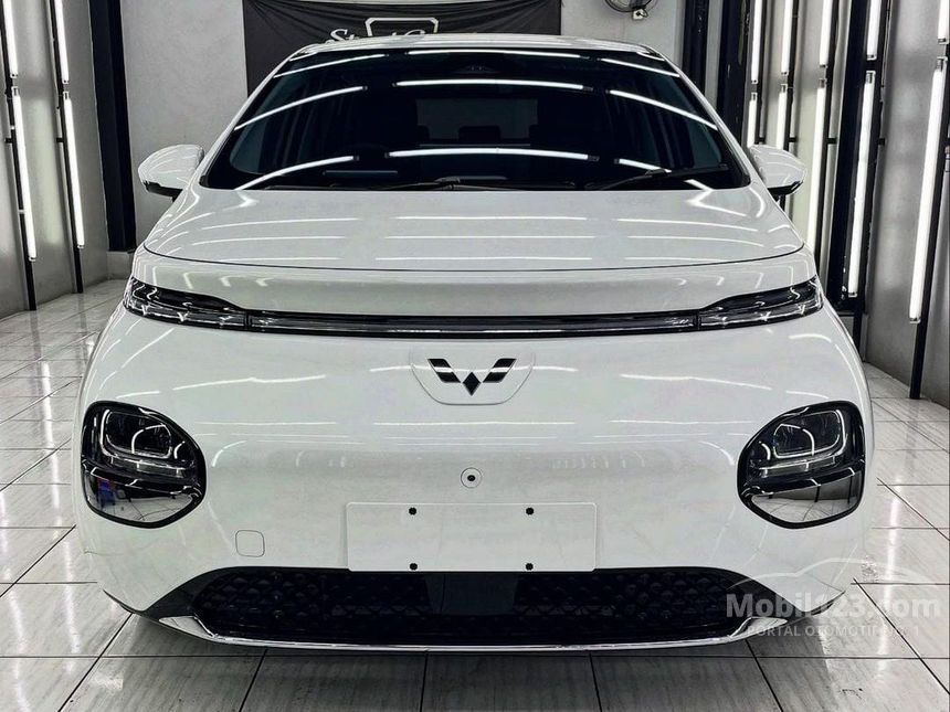 Jual Mobil Wuling Cloud EV 2024 EV di DKI Jakarta Automatic Hatchback ...