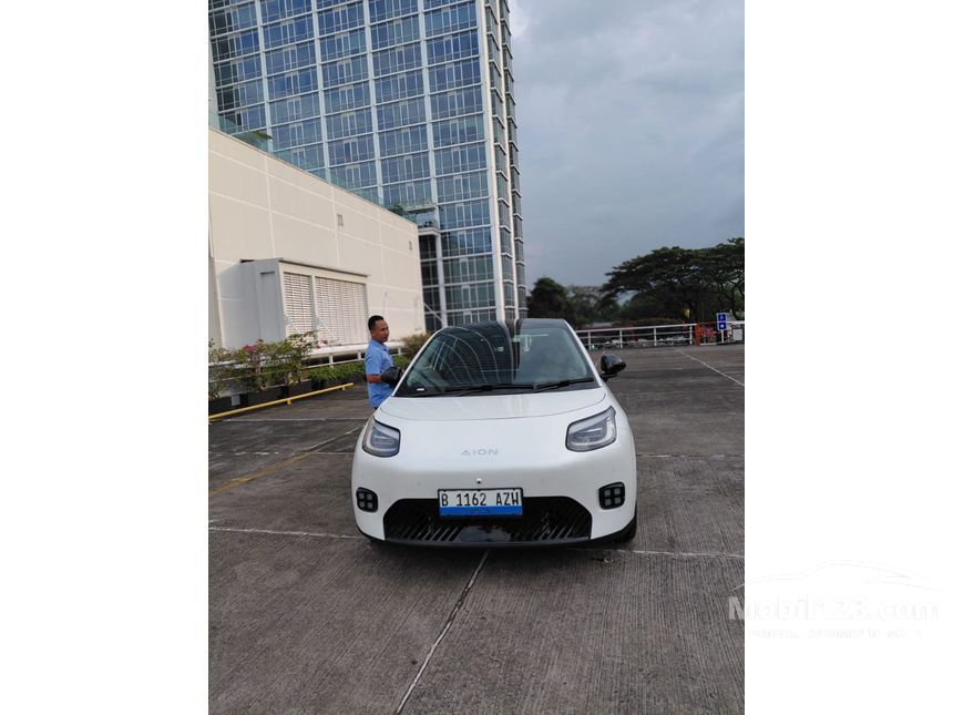 Jual Mobil GAC AION UT 2025 Premium di DKI Jakarta Automatic Hatchback Putih Rp 360.000.000 ...