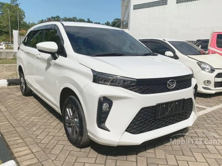 Jual Mobil Daihatsu Xenia 2022 R 1.3 di DKI Jakarta Automatic MPV Putih Rp 223.800.000 ...