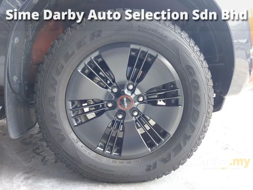 Used 2022 Isuzu D-Max 3.0 V-Cross X-Terrain Pickup Truck (Sime Darby ...