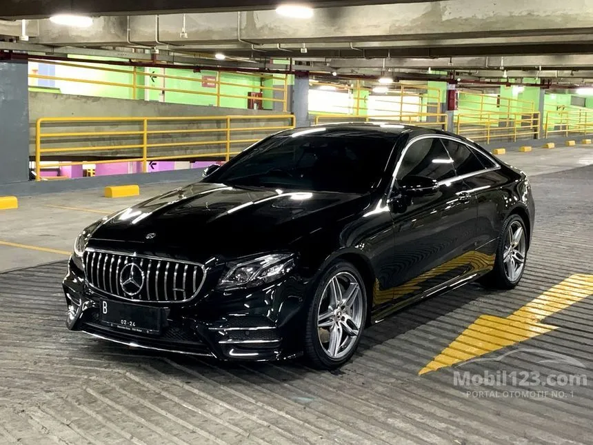 Jual Mobil Mercedes-Benz E300 2018 AMG Line 2.0 di DKI Jakarta ...