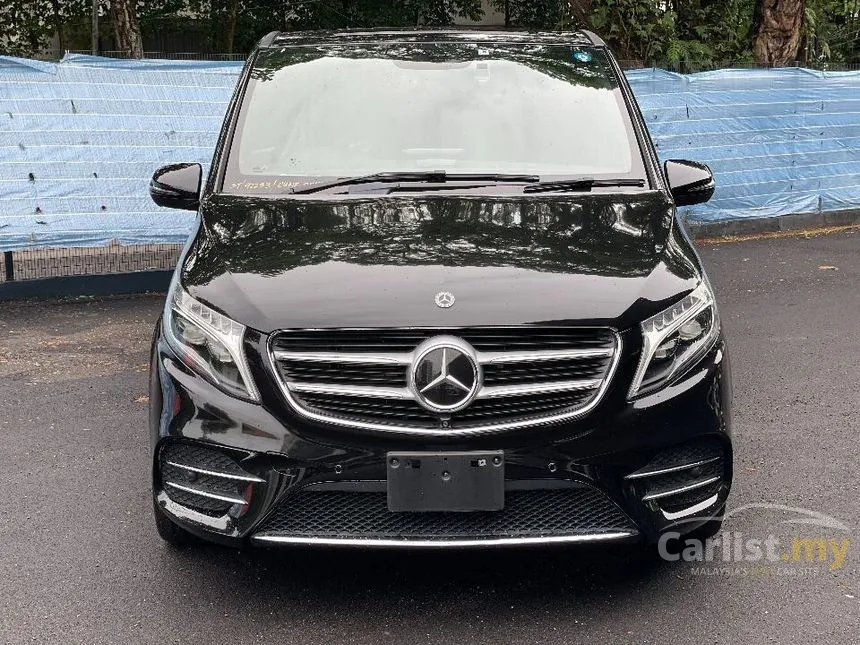 Recon 2019 Mercedes-Benz V220 2.1 d AMG Line MPV + Alpine Rear ...