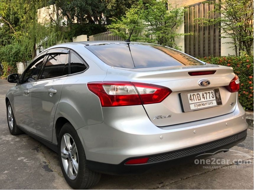 Ford Focus 2014 Trend 1.6 in กรุงเทพและปริมณฑล Automatic Sedan สีเงิน ...