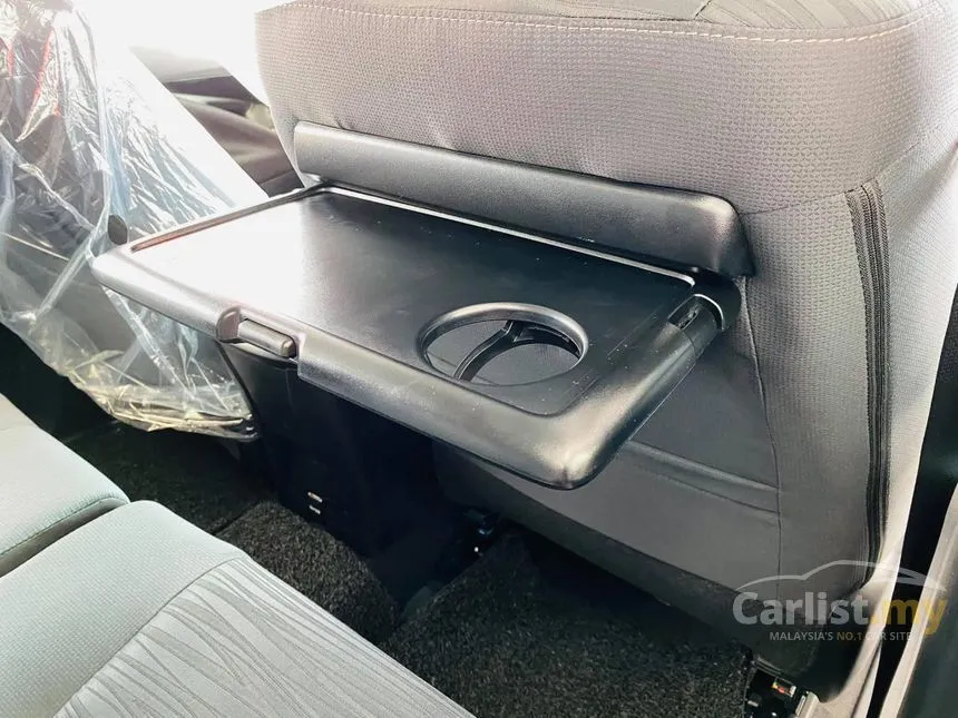 New Brand New Toyota Innova 2.0 G Ready Stock 8 Seater - Carlist.my