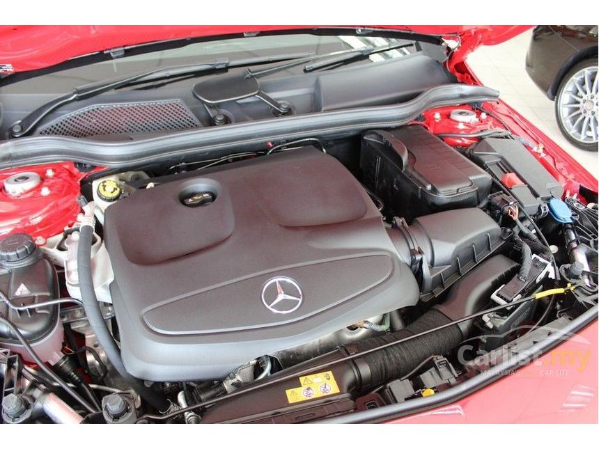 New 2017 Mercedes-Benz A200 1.6 AMG Line (A) -- FAST DEAL -- - Carlist.my