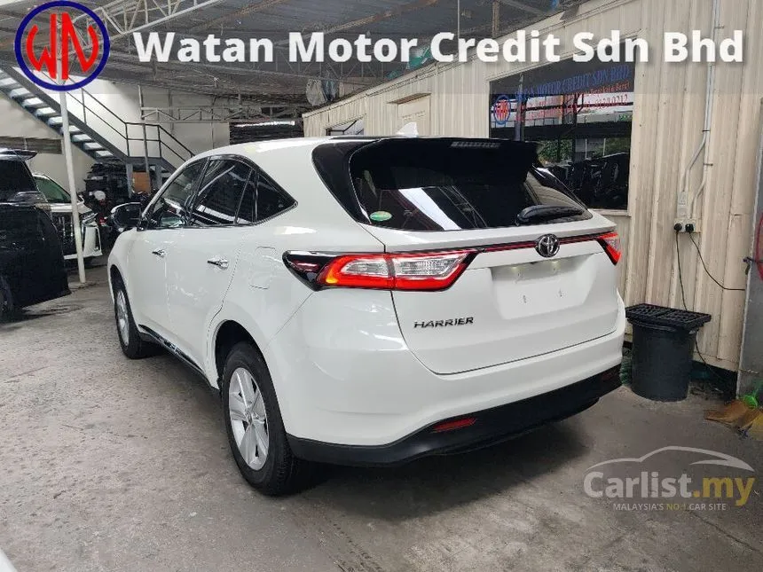 Recon 2020 Toyota Harrier 2.0 SUV Elegance Keyless Entry Push Start ...