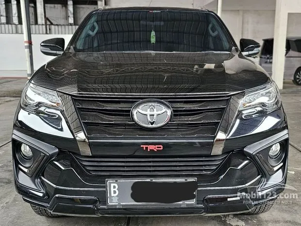 Toyota Bekas Automatic Hitam di Jabodetabek Harga Kredit Murah | Mobil123