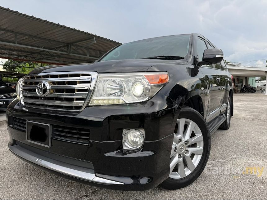 Toyota Land Cruiser 4.6 URJ 2014 - RM 128,800 - Carlist.my